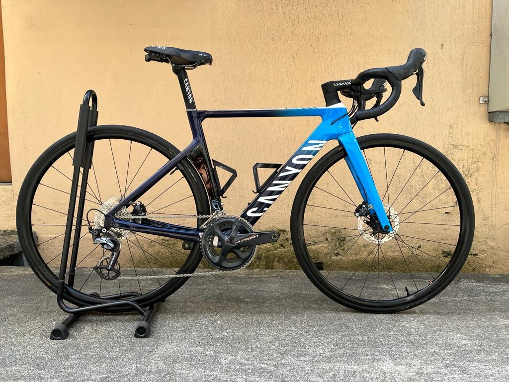 Canyon Aeroad size XS (with OSPW!), Sports Equipment, Bicycles & Parts ...