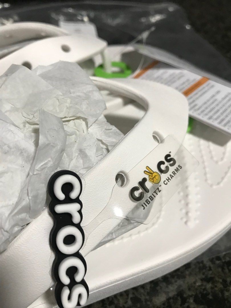 Crocs original, Women's Fashion, Footwear, Sneakers on Carousell