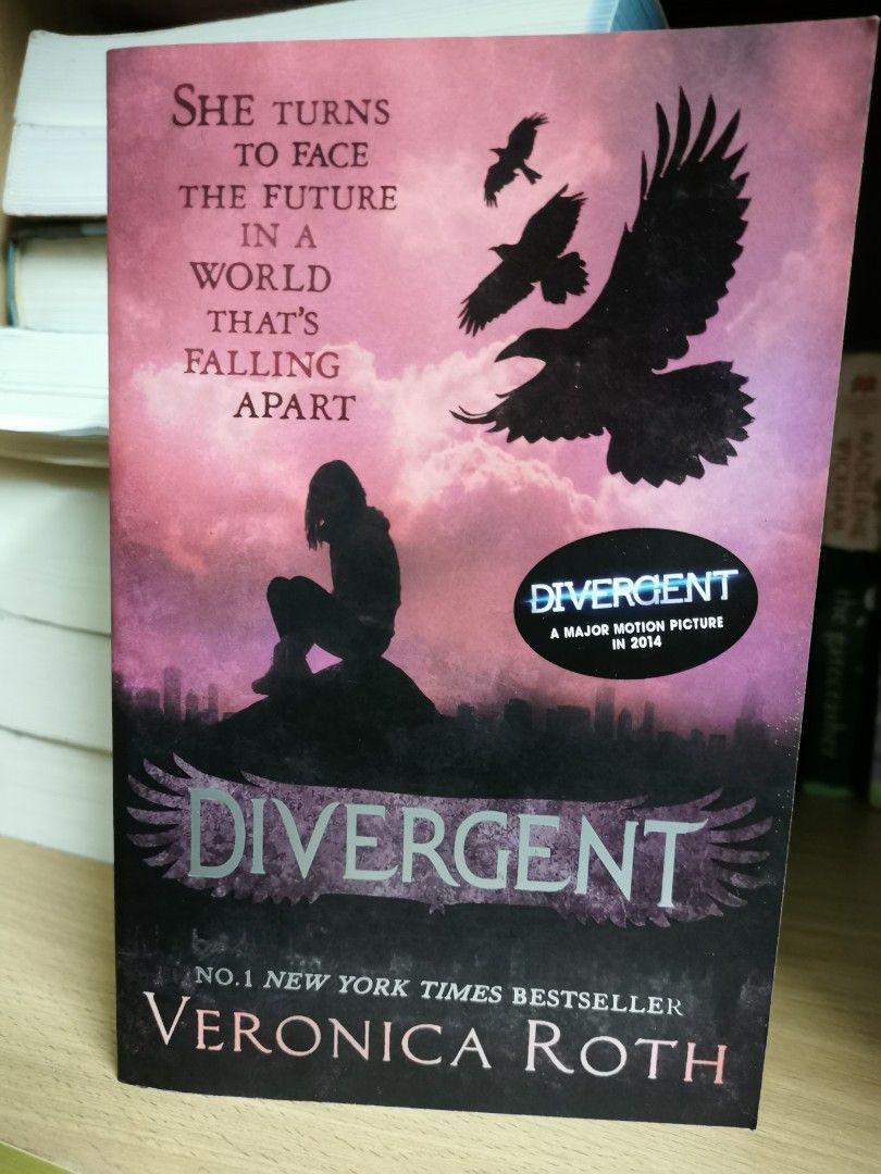 Divergent by Veronica Roth, Hobbies & Toys, Books & Magazines ...