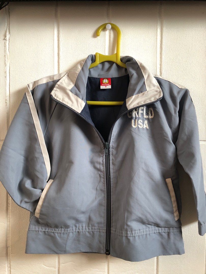 Garfield Jacket on Carousell