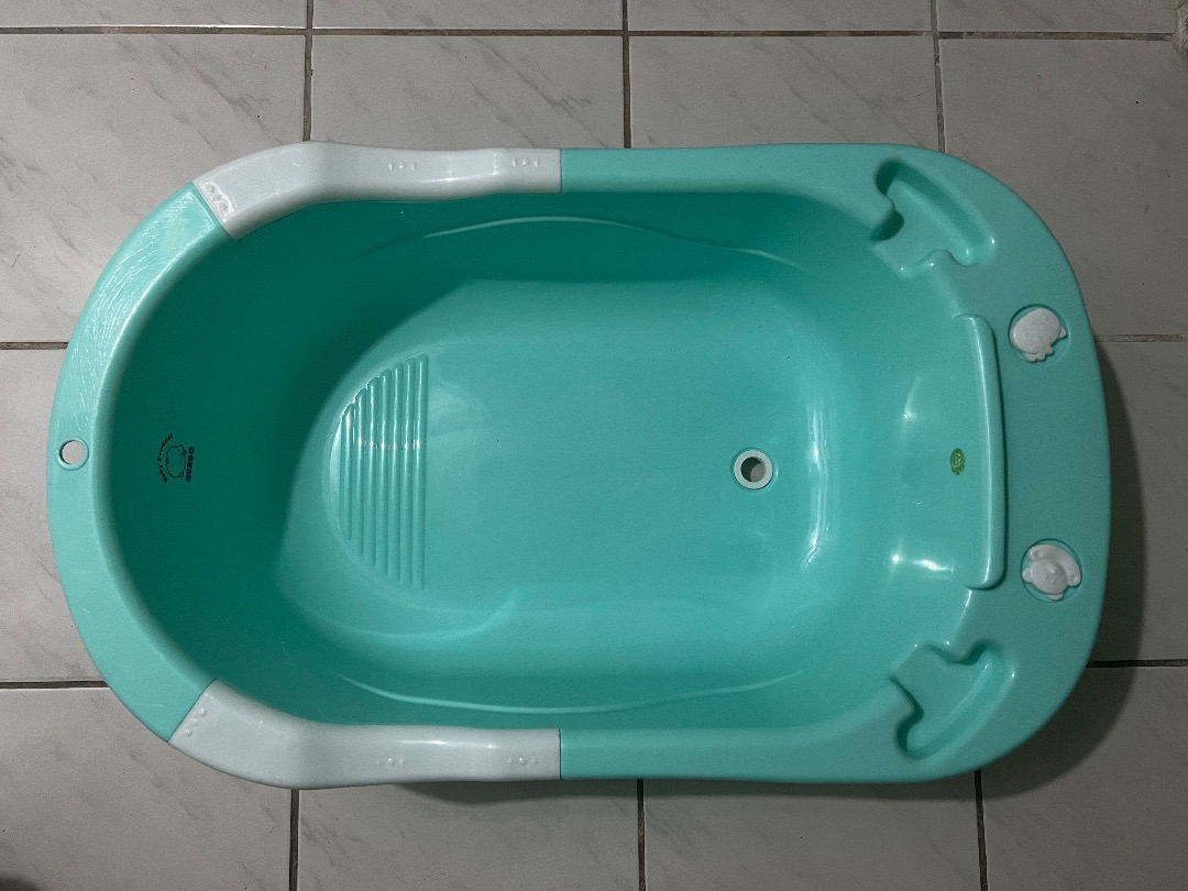 Gerbo Bathtub on Carousell