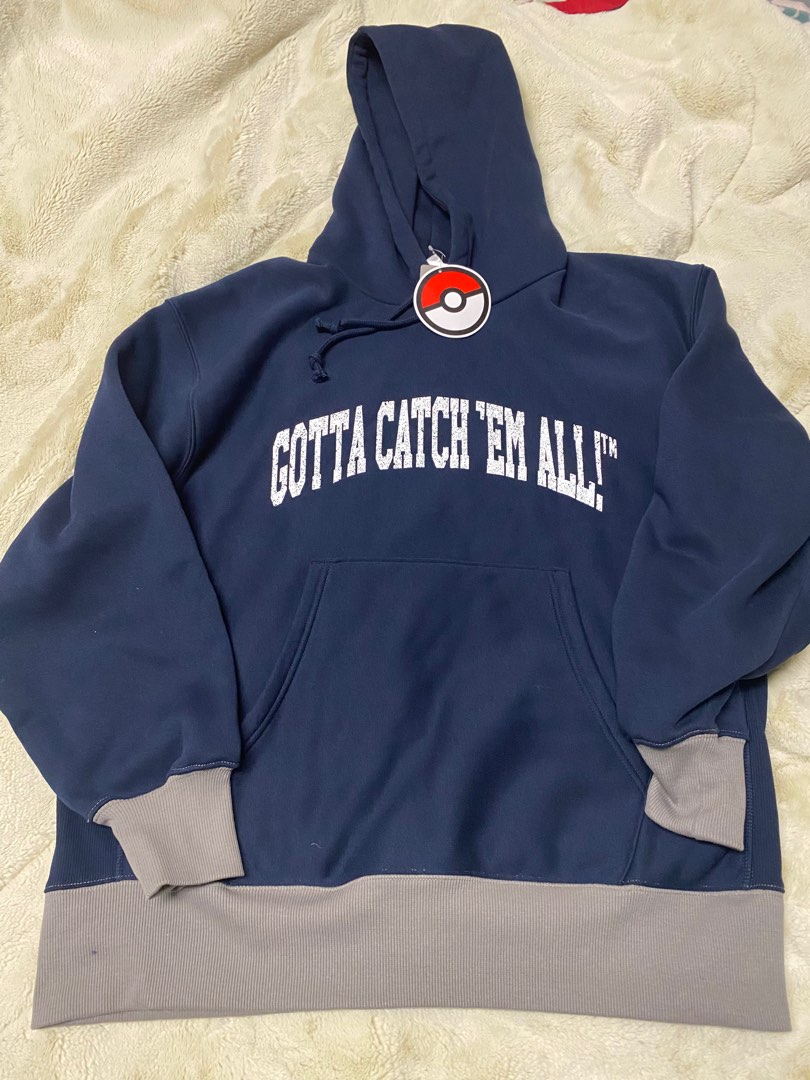 GU x Pokémon 帽T 尺寸XL, 他的時尚, 上衣與西裝, 帽T、大學T在旋轉拍賣