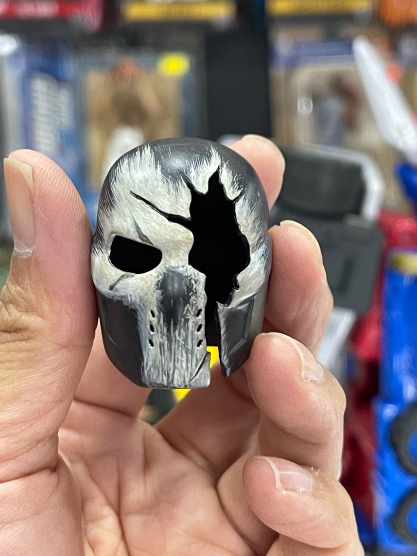 Hottoys Broken Mask Crossbones, Hobbies & Toys, Toys & Games on Carousell