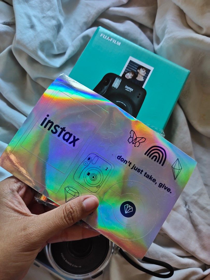 Instax Mini 11 Black (With Prism Package Freebies), Photography ...