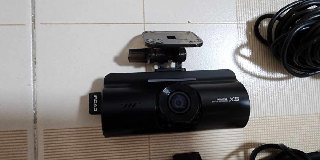 iRoad X5 2CH HD in-car dashcam, Car Accessories, Accessories on Carousell