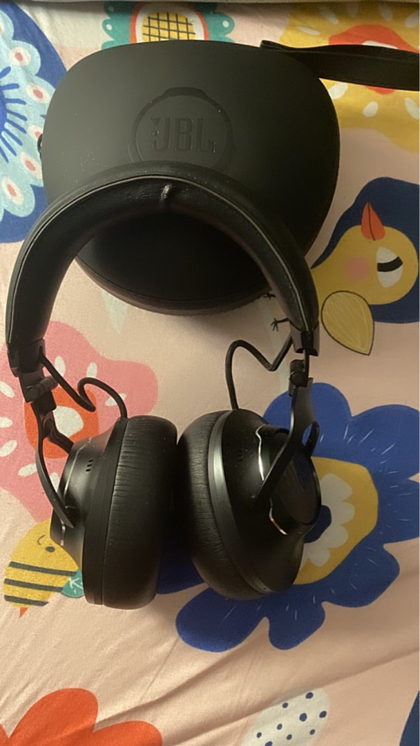 JBL Wireless headphones (model-JBL Club One by Harman )- super ultra ...