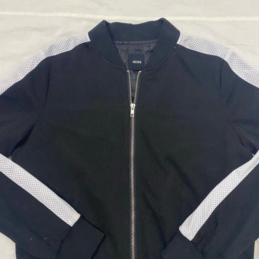 Jeket black and white, Men's Fashion, Coats, Jackets and Outerwear on ...