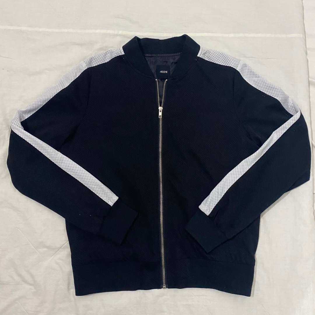 Jeket black and white, Men's Fashion, Coats, Jackets and Outerwear on ...