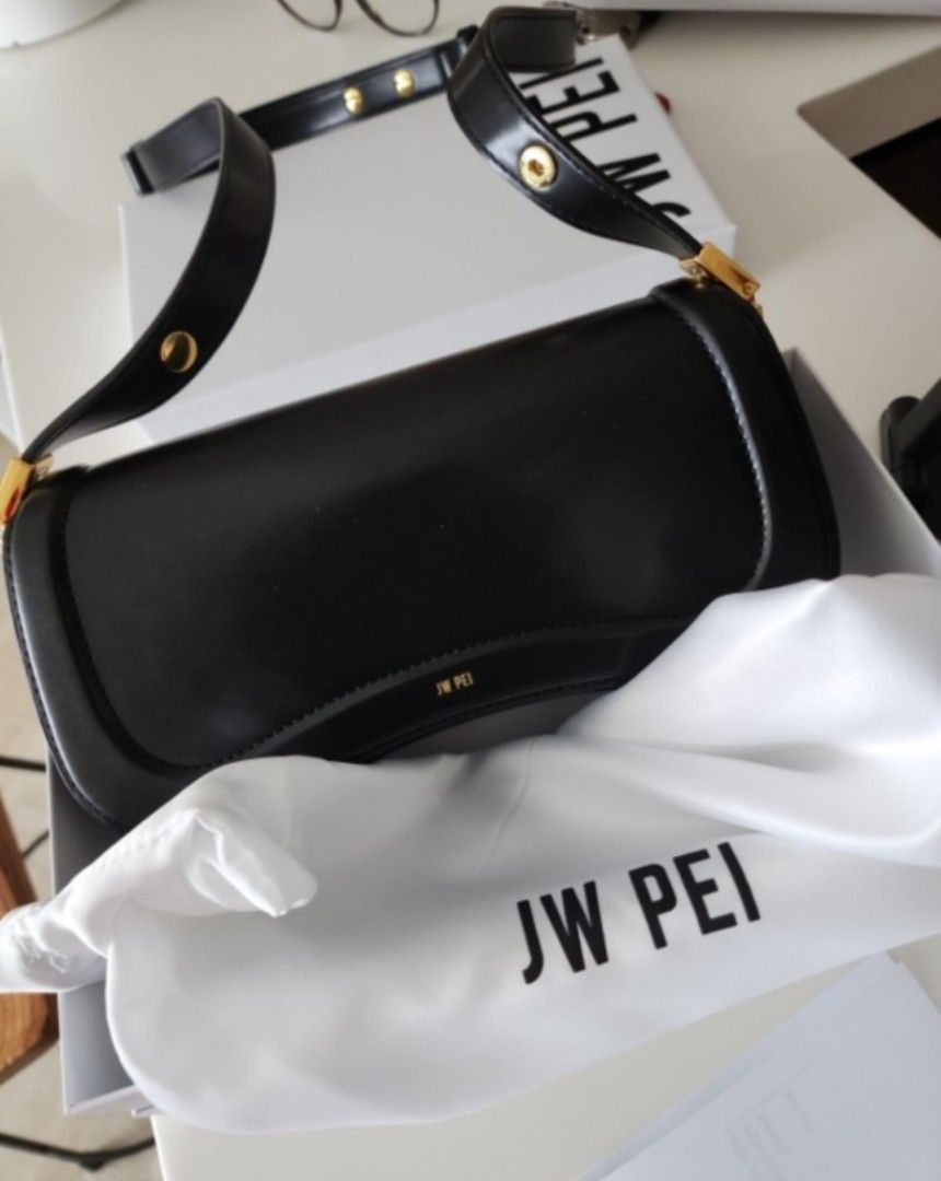 JW Pei - JOY Shoulder Bag, Barang Mewah, Tas & Dompet di Carousell