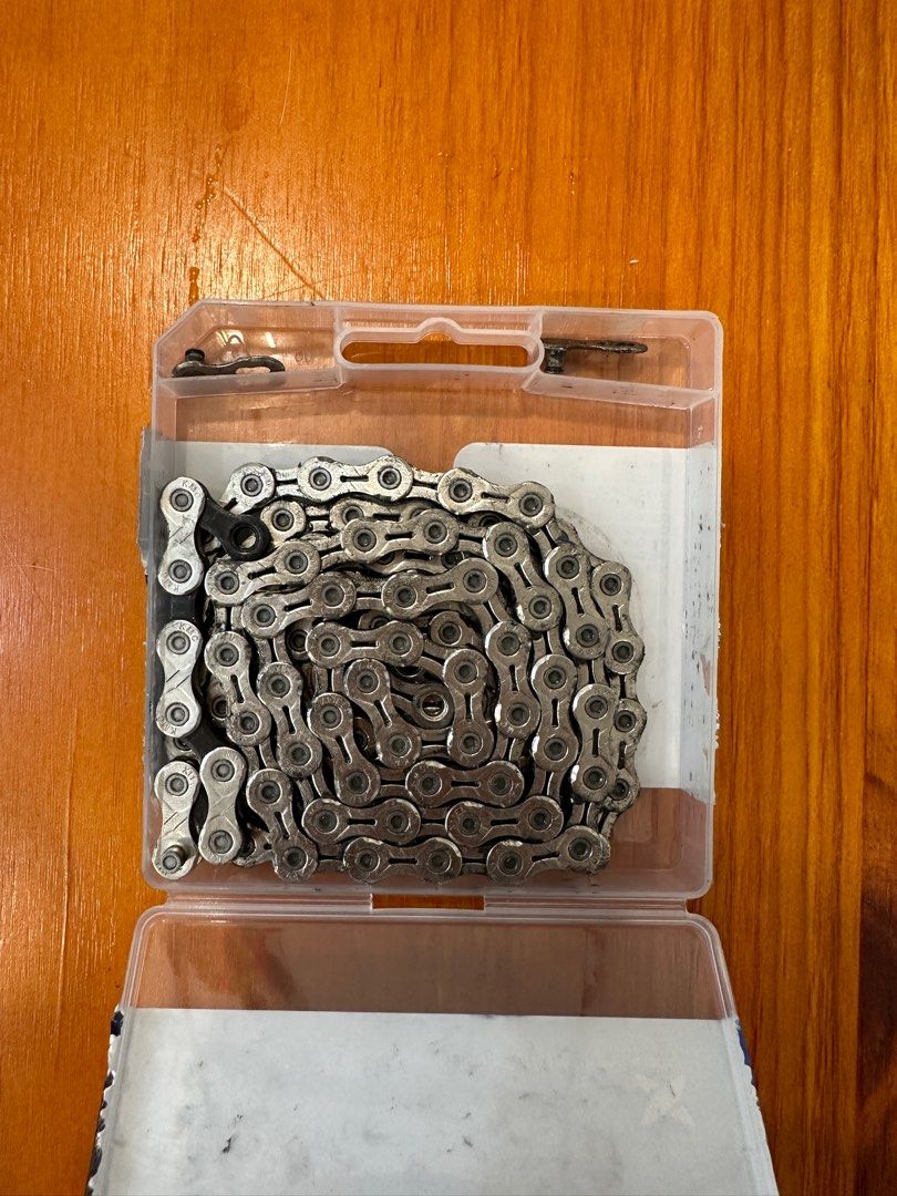 Kmc X11EL chain for 56T chainrings, Sports Equipment, Bicycles & Parts ...