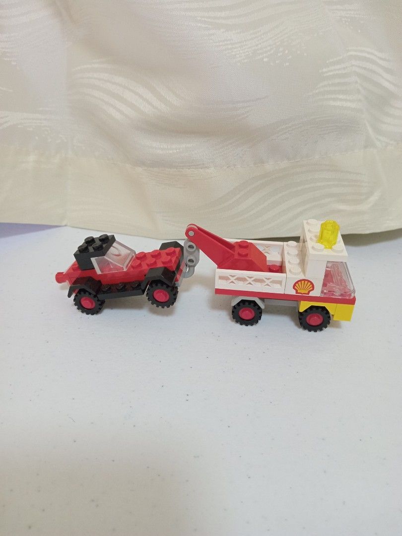 Lego 642 Shell tow truck for sale on Carousell