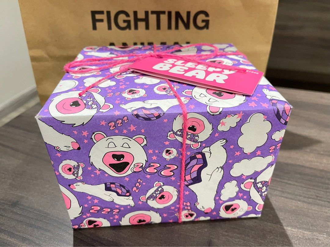 Lush sleepy bear gift set, Beauty & Personal Care, Bath & Body, Bath on ...