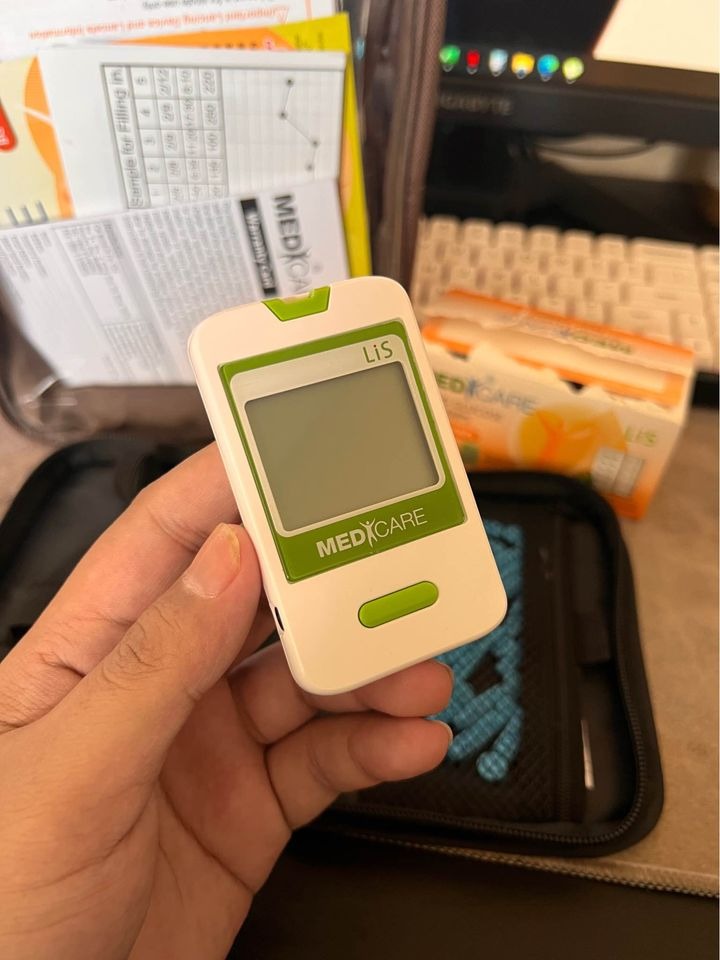 Medicare Glucose Monitoring System Kit, Health & Nutrition, Medical ...