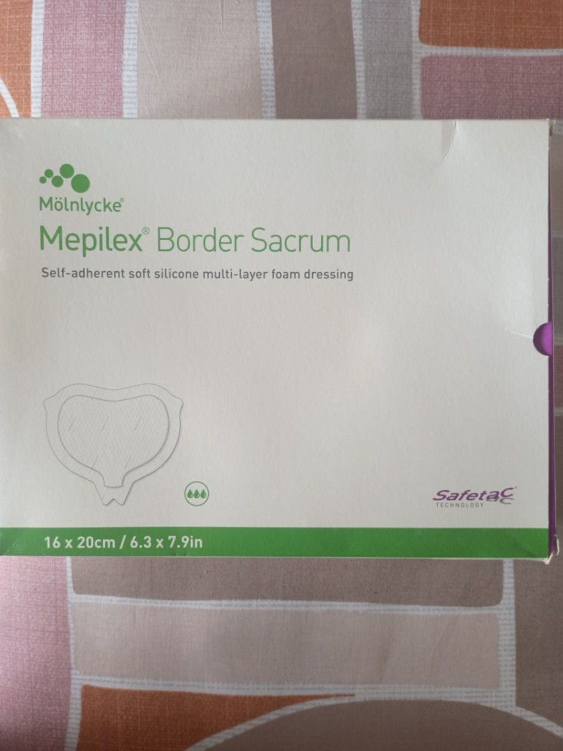 Mepilex Border Sacrum 16 x 20 cm (12 pcs) free Allevyn Life Sacrum (2 ...