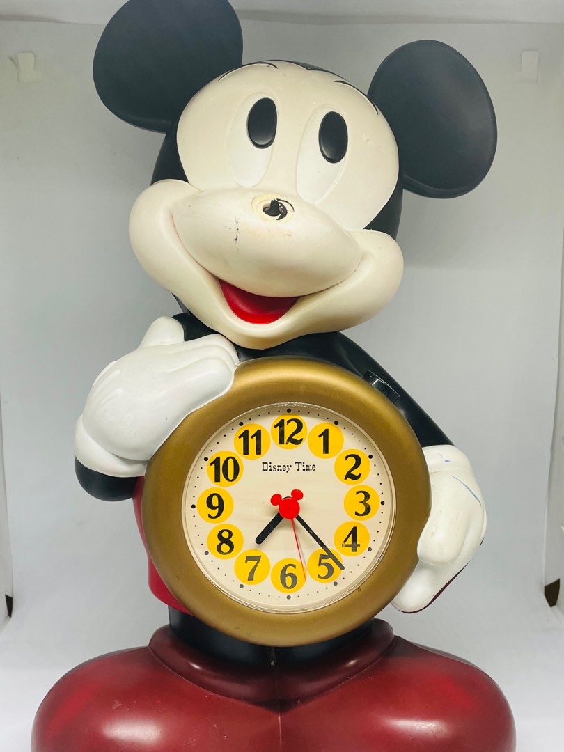 Mickey Clock - Huge Table Top Display, Hobbies & Toys, Memorabilia ...