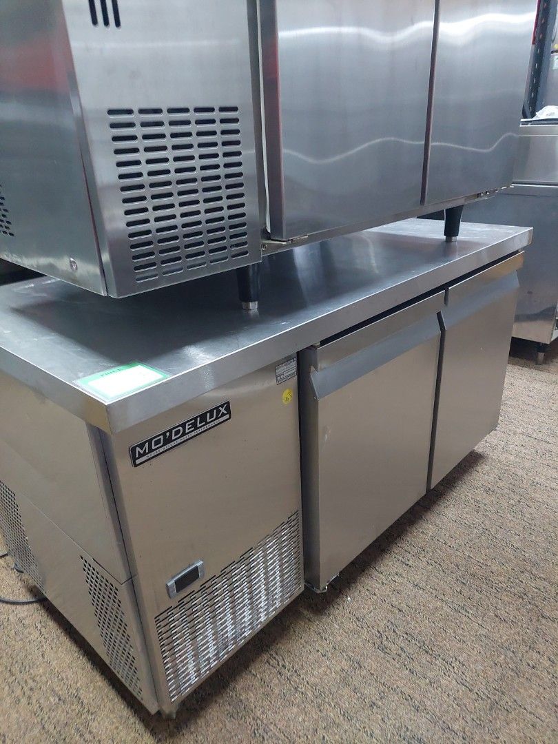 Modelux Chiller, Dim : 1500mm x 750mm x 850mmh, Temp : 2 Degree to 6 ...