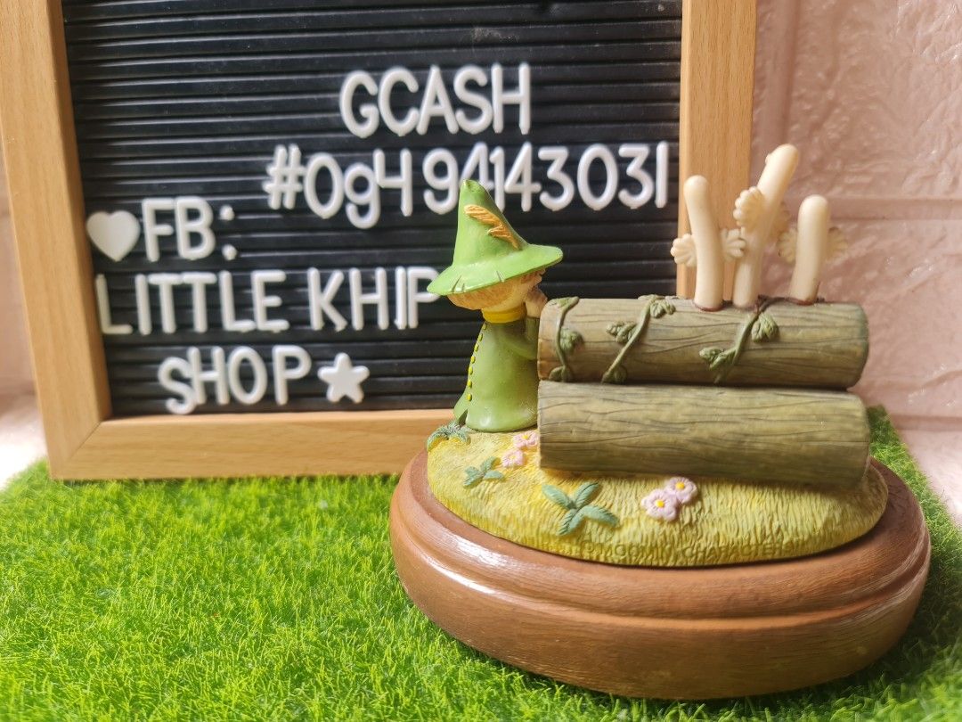 Moomin character figurine display, Hobbies & Toys, Memorabilia ...
