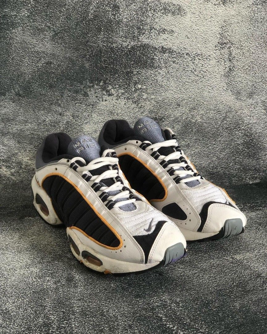 Nike Airmax Tailwind 4 Metro Grey, Fesyen Pria, Sepatu , Sneakers di Carousell