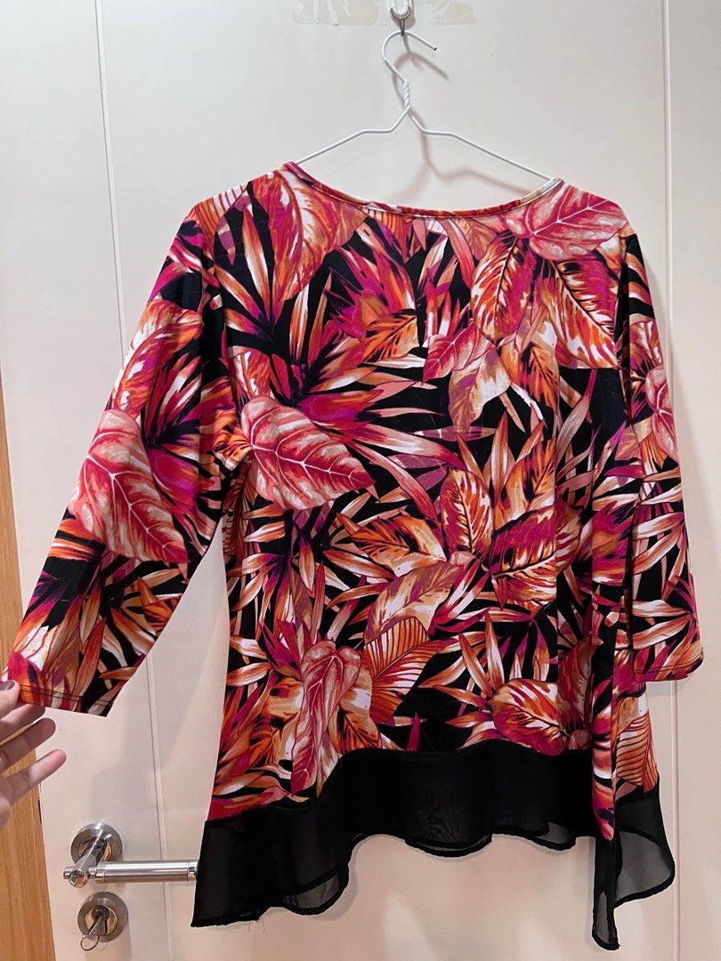 Notations Blouse, Women's Fashion, Tops, Blouses on Carousell