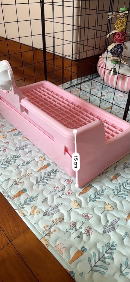 Pink Pet Pee Tray, Pet Supplies, Homes & Other Pet Accessories on Carousell
