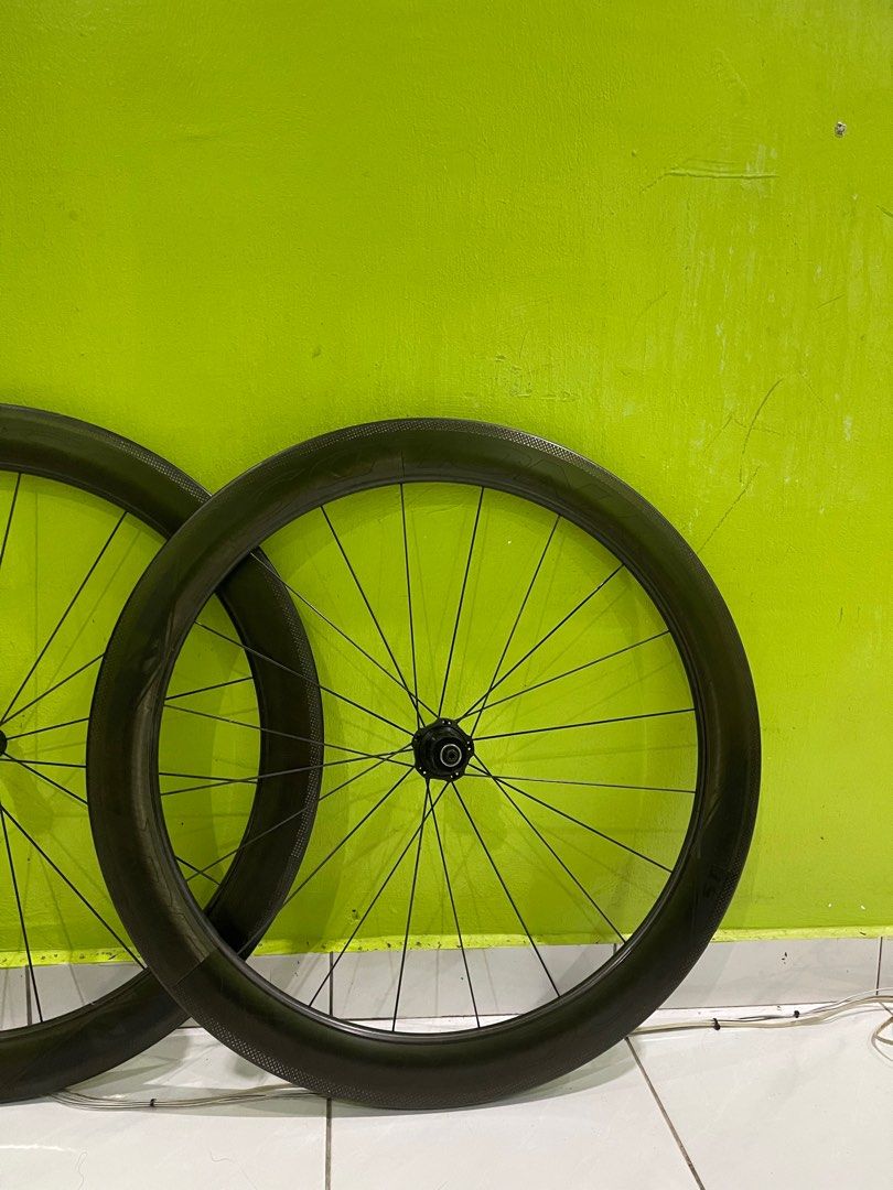 Reynolds Strike SLG 62mm carbon wheelset, Sports Equipment, Bicycles ...