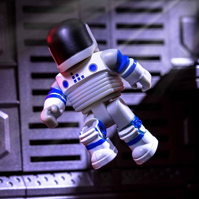 Roblox Action Collection - Series 7 Mystery Figure 6-Pack [Includes 6 ...