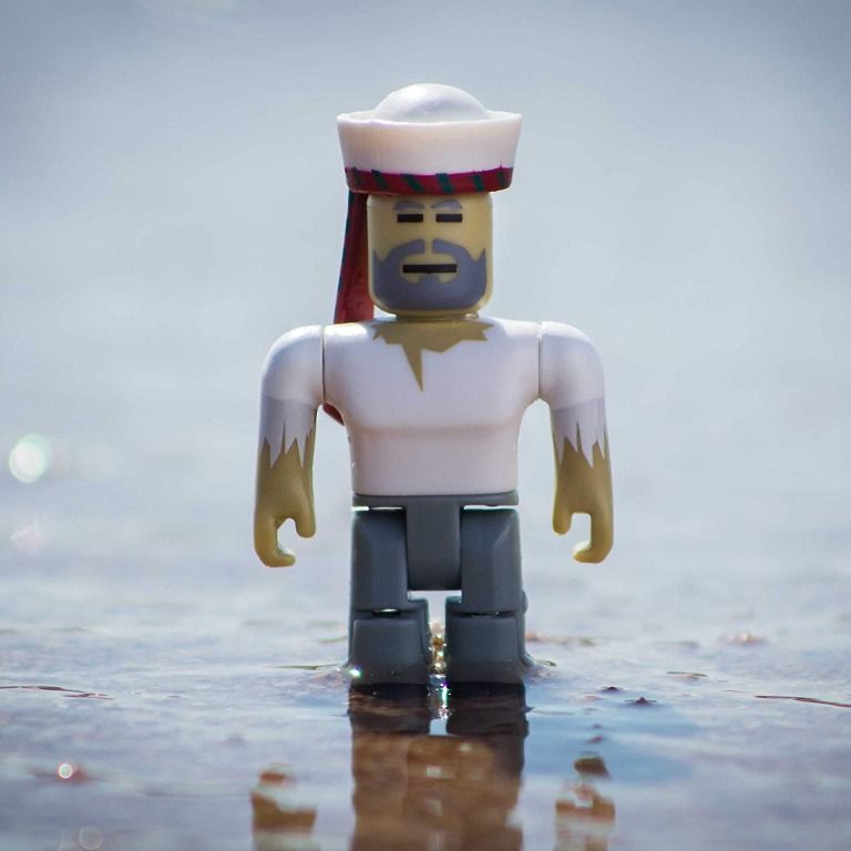 Roblox Action Collection: From the Vault 20 Figure Pack [Includes 20 ...