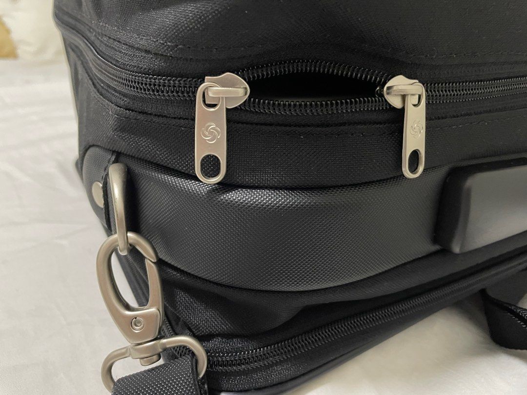 Samsonite cabin luggage, Hobbies & Toys, Travel, Luggages on Carousell