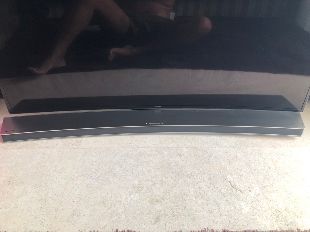 Samsung curved sound bar with woofer H7501, Audio, Soundbars, Speakers ...