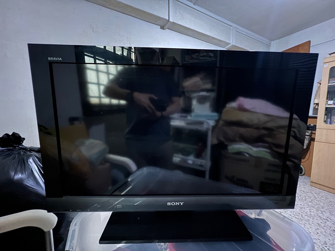 Sony Bravia LCD TV KDL 32EX400, TV & Home Appliances, TV ...