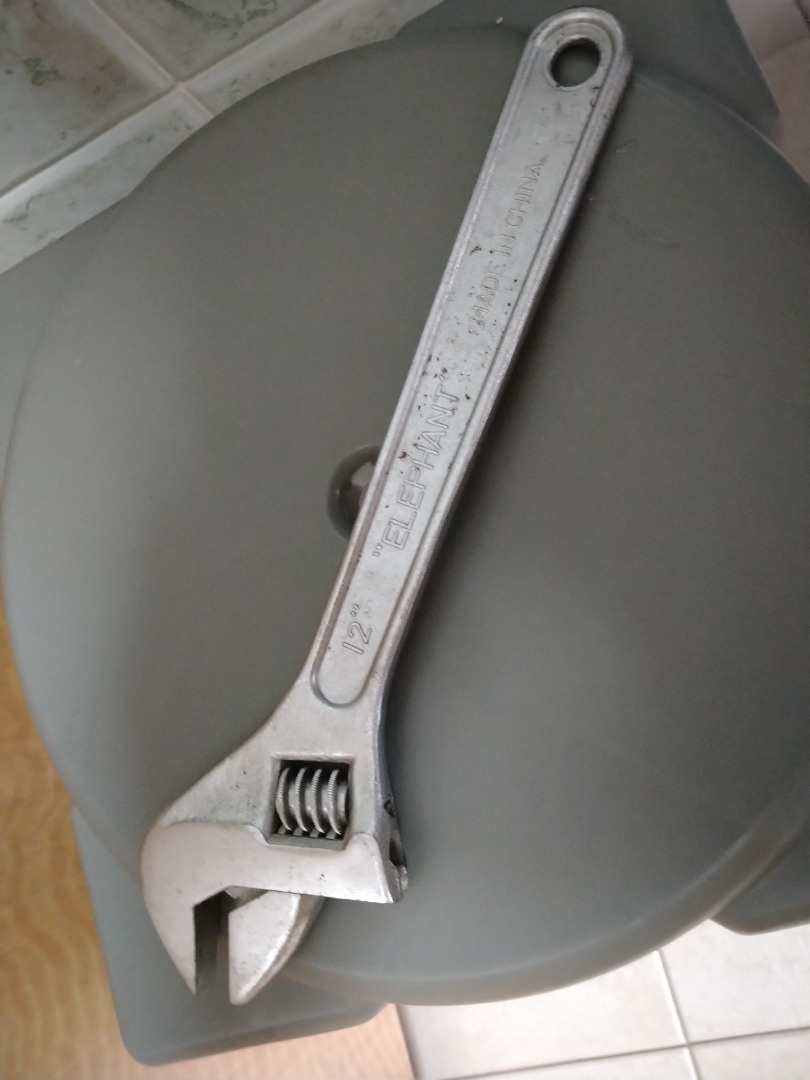 12 inch Spanner, Furniture & Home Living, Home Improvement ...