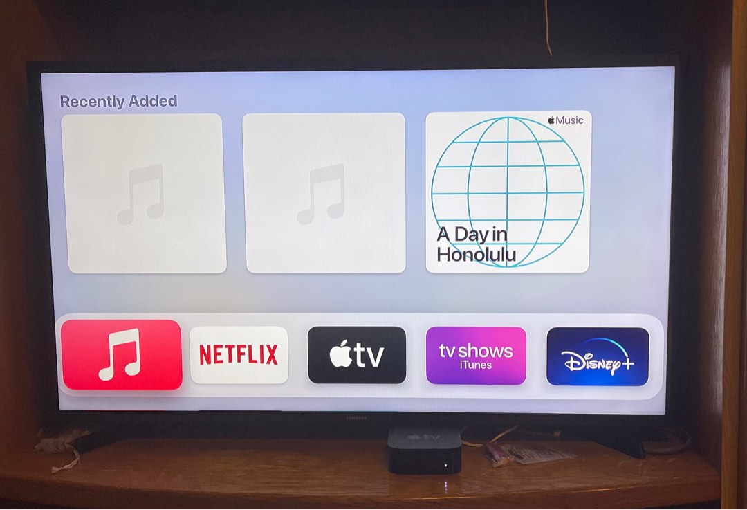 38 inch Samsung Smart TV, TV & Home Appliances, TV & Entertainment, TV ...