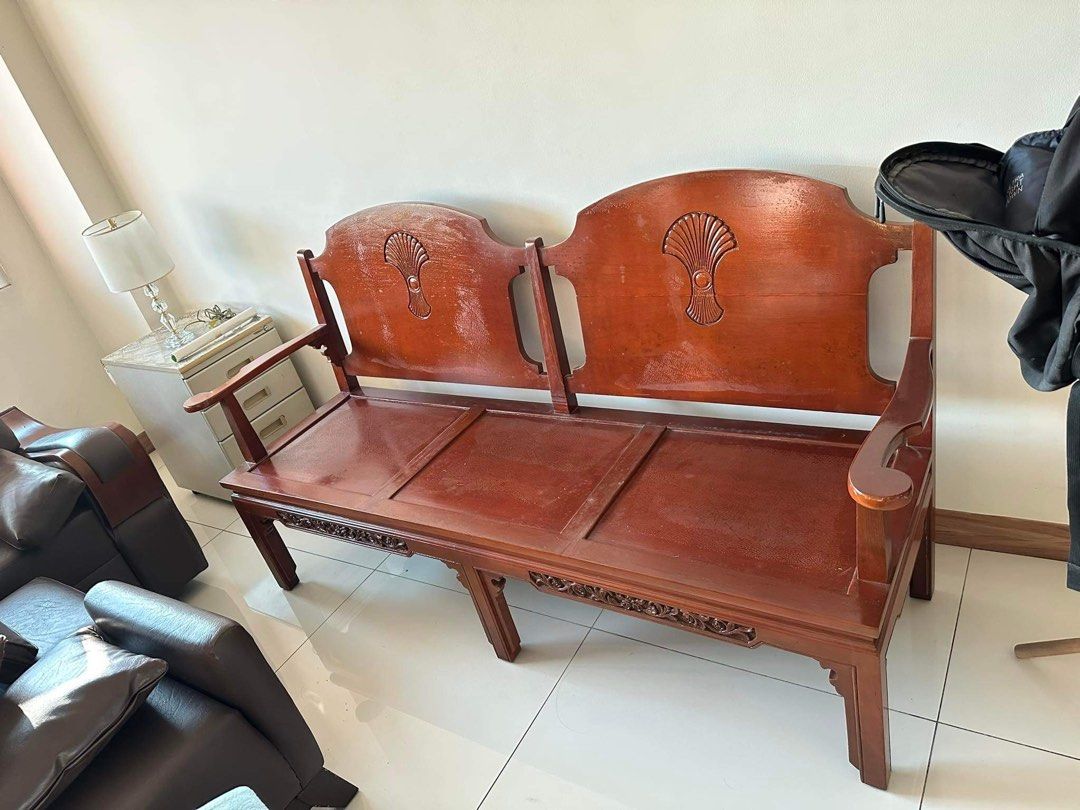Narra sofa with foam store