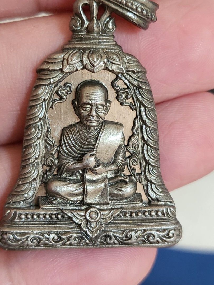 AC Toh Phra Somdej Benja Baramee BE 2555 Rakang Bell Shaped Rian Wat ...