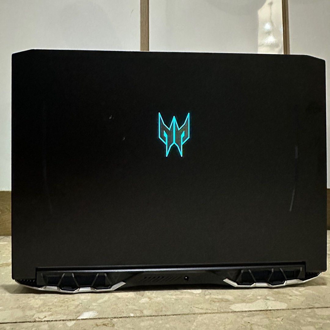 Acer Predator Helios 300|RTX 3070 8GB|8-Core i7 10870H|Warranty till ...