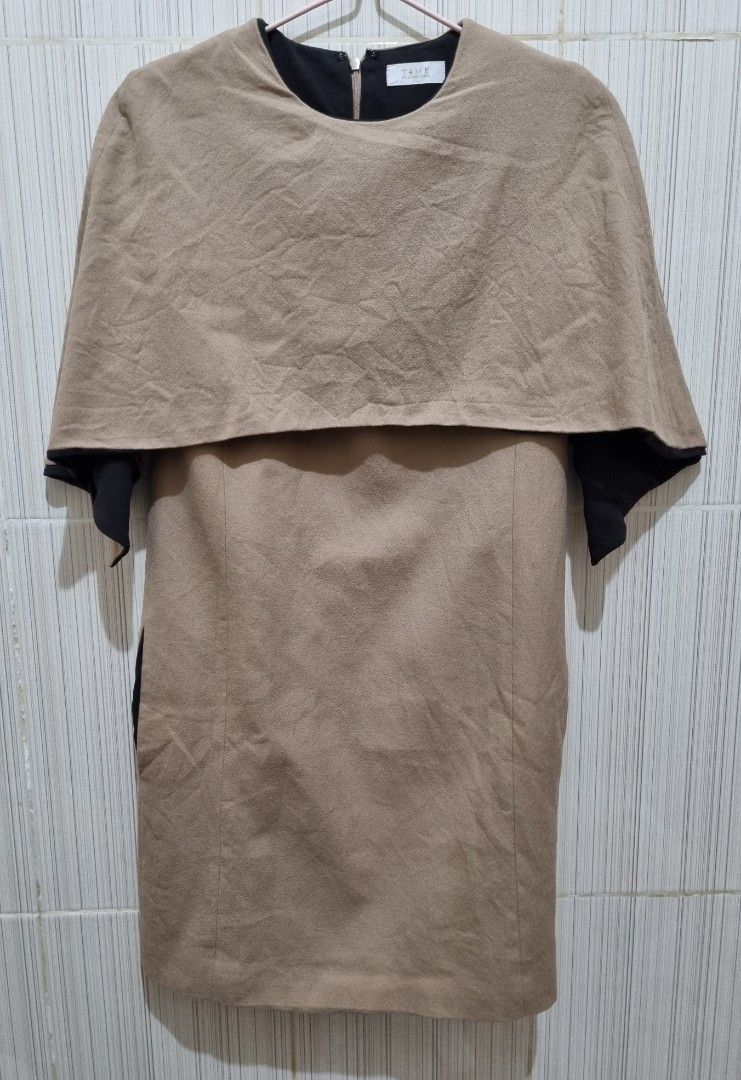 Cape dress, Fesyen Wanita, Pakaian Wanita, Gaun & Rok di Carousell