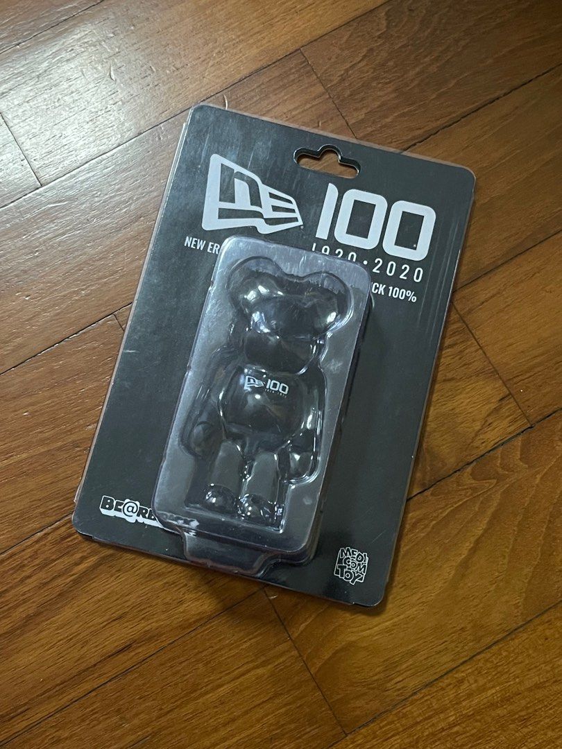 Collectible New Era Bearbrick be@rbrick 100%, Hobbies & Toys ...