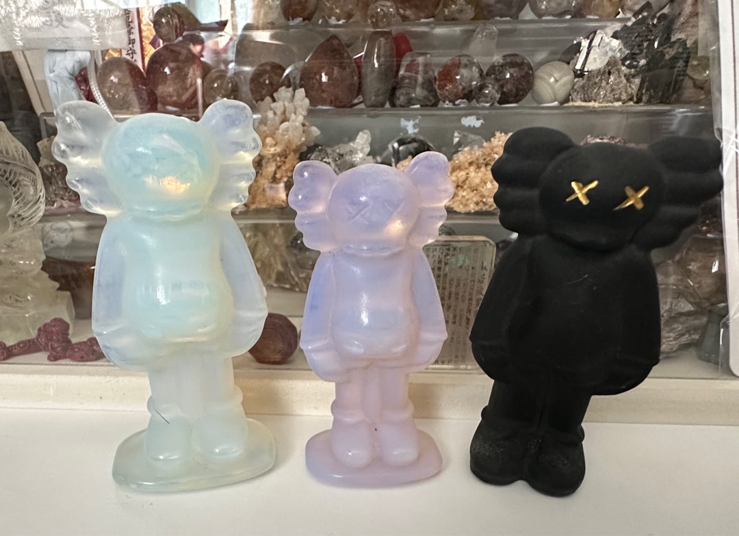 Crystal Kaws, Women's Fashion, Jewelry & Organisers, Precious Stones on ...