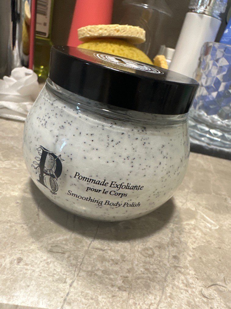 Diptyque Smoothing Body polish, 美容＆個人護理, 沐浴＆身體護理, 沐浴及身體護理 - 身體護理 ...