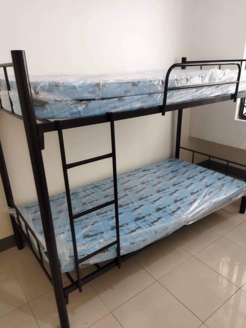 double deck with 2pcs uratex foam standard size on Carousell