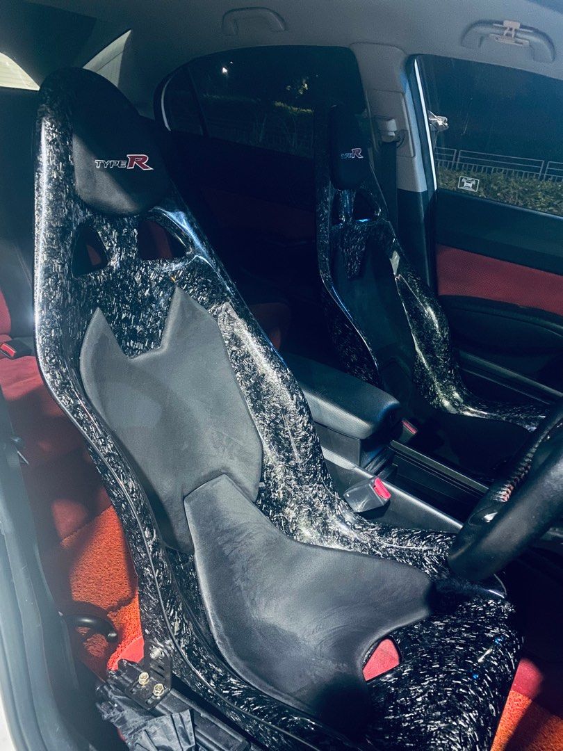 FD2R forged carbon seat, Car Accessories, Accessories on Carousell