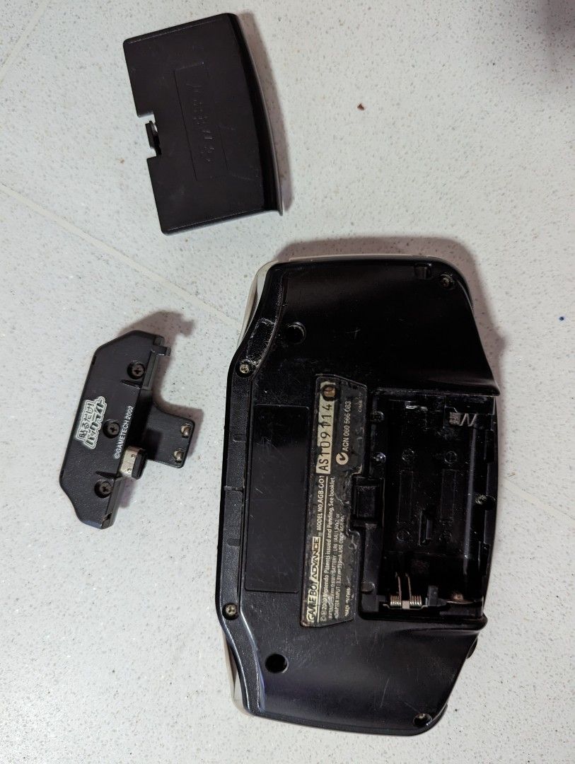 Gba Gameboy advance turn on but not working with backlight attachment ...