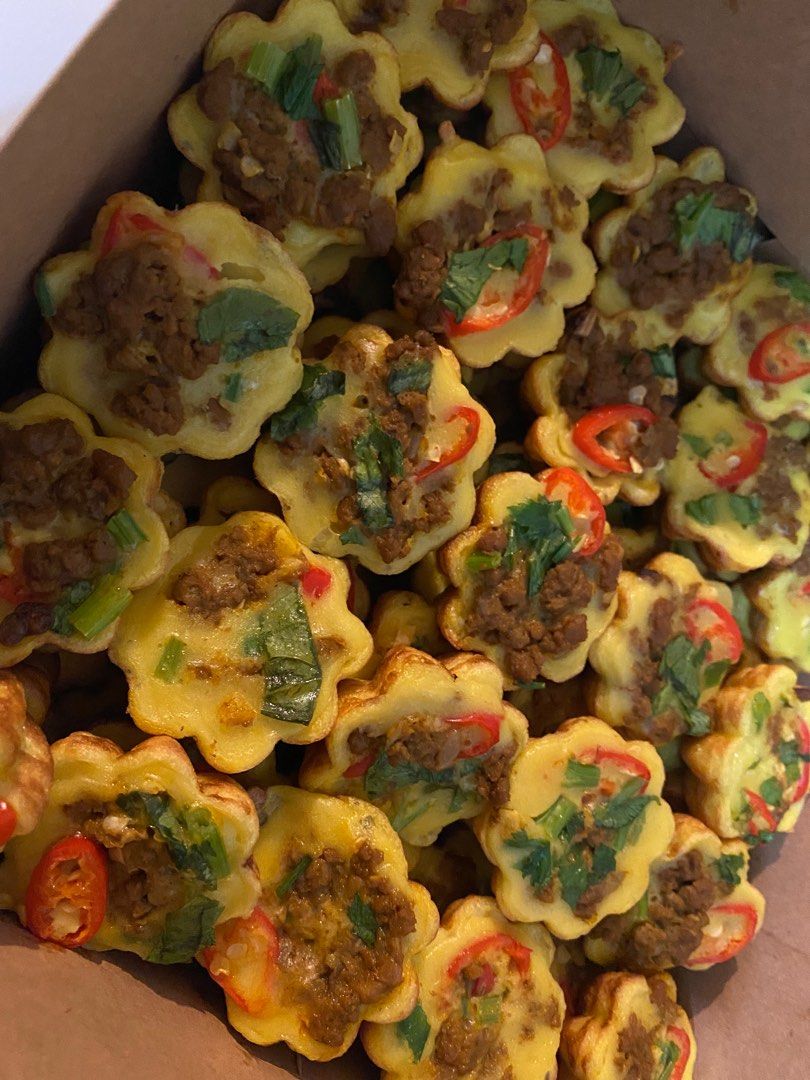 HALAL Kuih berlauk, Food & Drinks, Homemade Bakes on Carousell