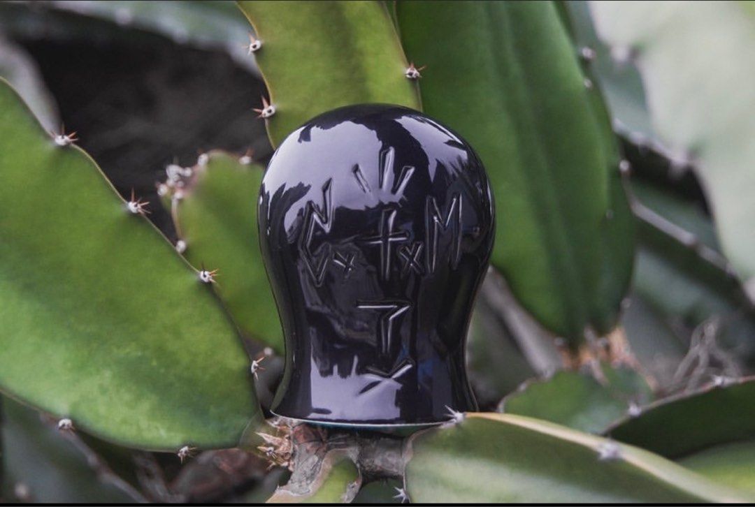 全新正品headlockstudio Cxtxm 死神 眼鏡架 骷髏 頭骨, 書籍、休閒與玩具, 玩具、公仔、桌遊在旋轉拍賣