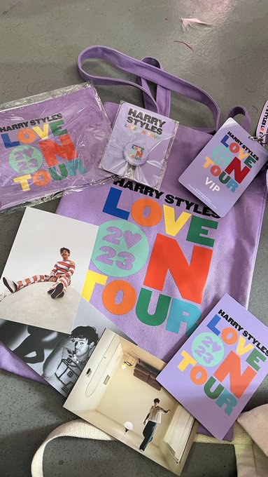 HSLOT MNL VIP MERCH HARRY STYLES on Carousell