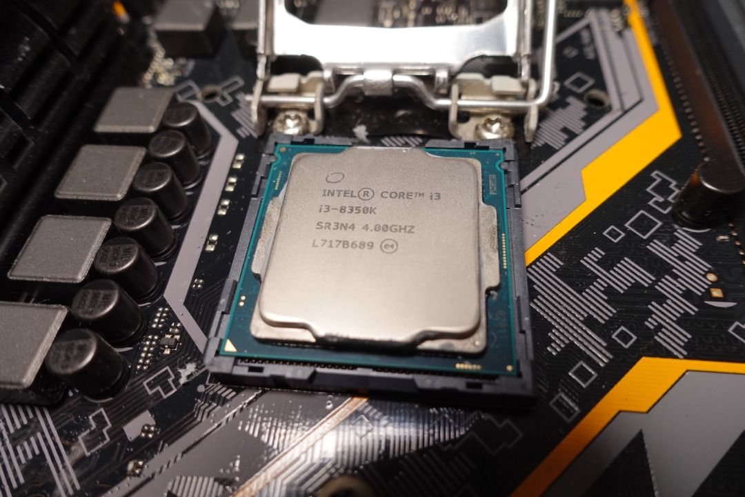 Intel i3-8350K CPU with Asus TUF Gaming Z370-Plus (SATA ports defective ...