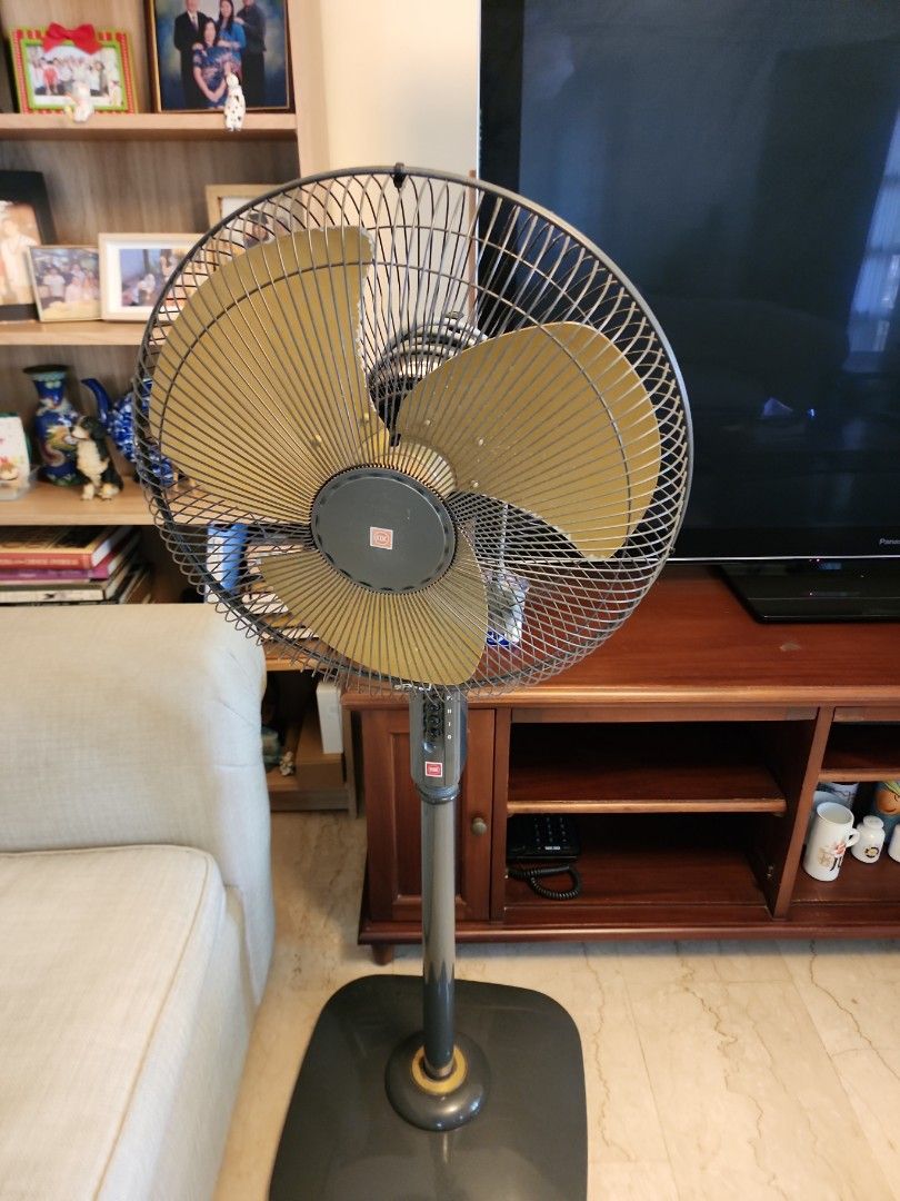KDK Standing Fan that works beautifully, TV & Home Appliances, Other ...