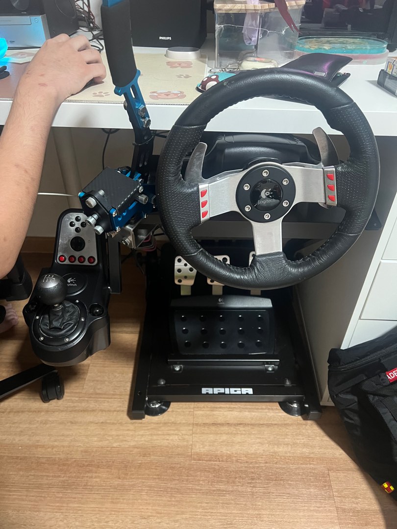 Logitech G27 (handbrake + stand), Video Gaming, Gaming Accessories ...