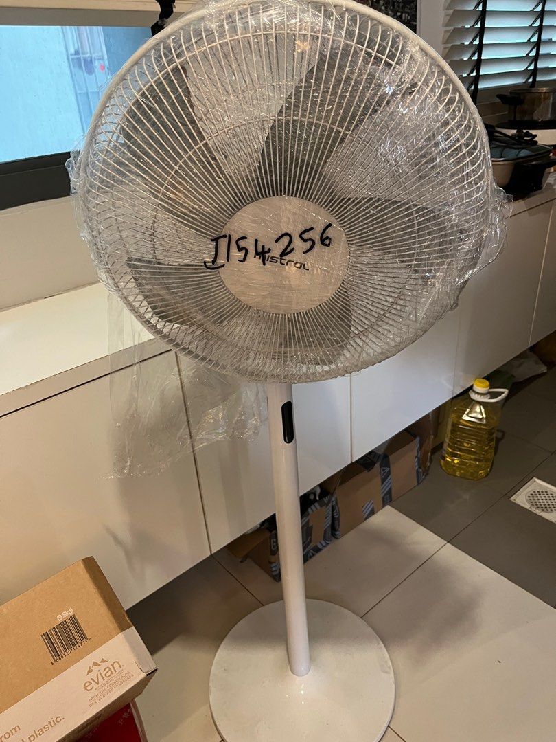 mistral 16” remote stand fan MSF4019R, Furniture & Home Living ...