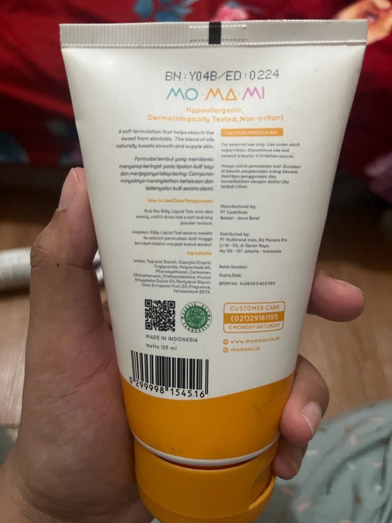 Momami silky liquid talc, Bayi & Anak, Perawatan & Makanan Anak di ...